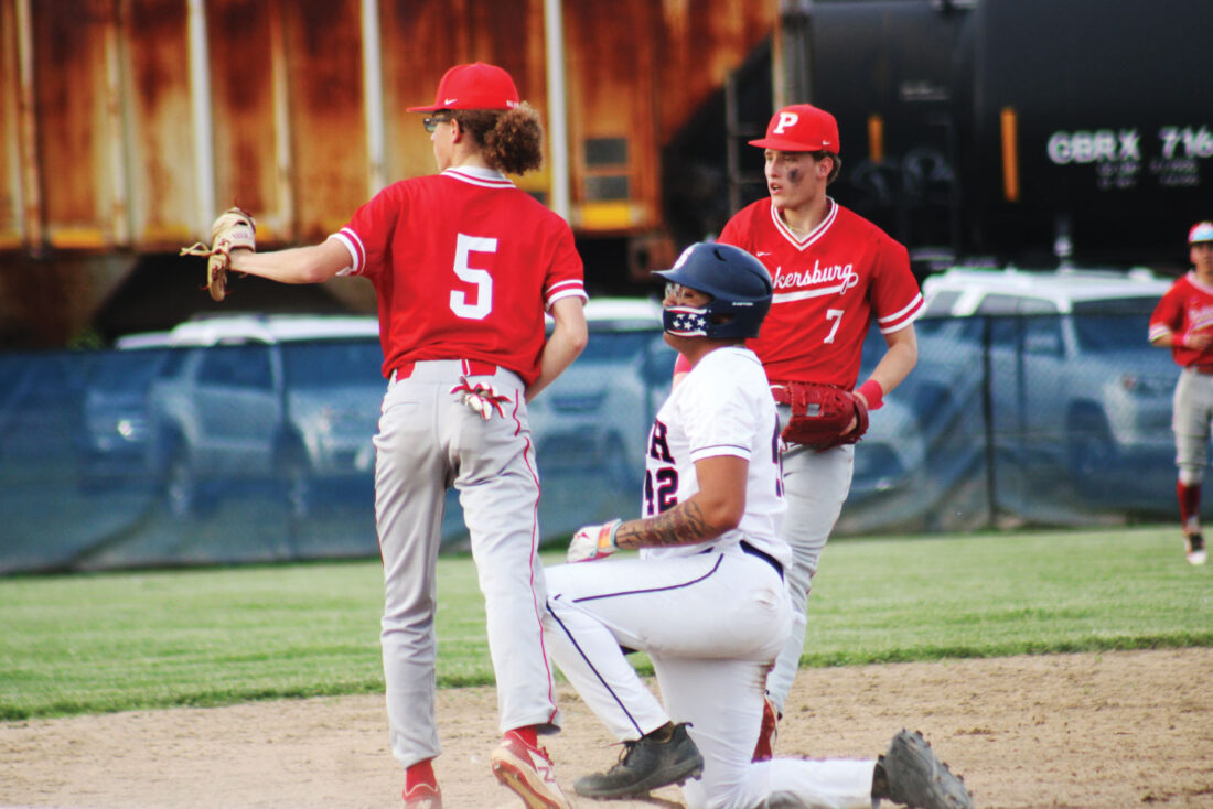 Eli Davis walks it off to lift South past PHS in sectionals | News, Sports, Jobs - News and Sentinel